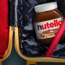 Frame your photos with Nutella® jar caps do it yourself | Nutella ...